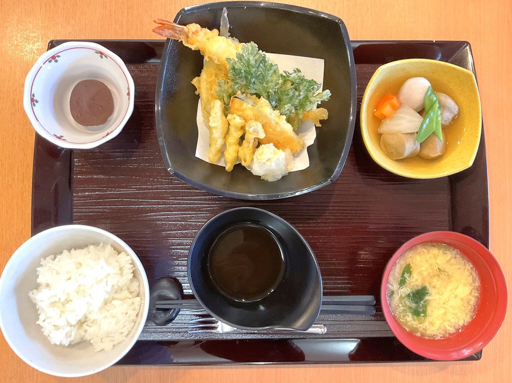 天ぷらディナー｜蓮田オークプラザ駅前温泉館(埼玉県蓮田市)｜LIFULL 介護(ライフル介護)