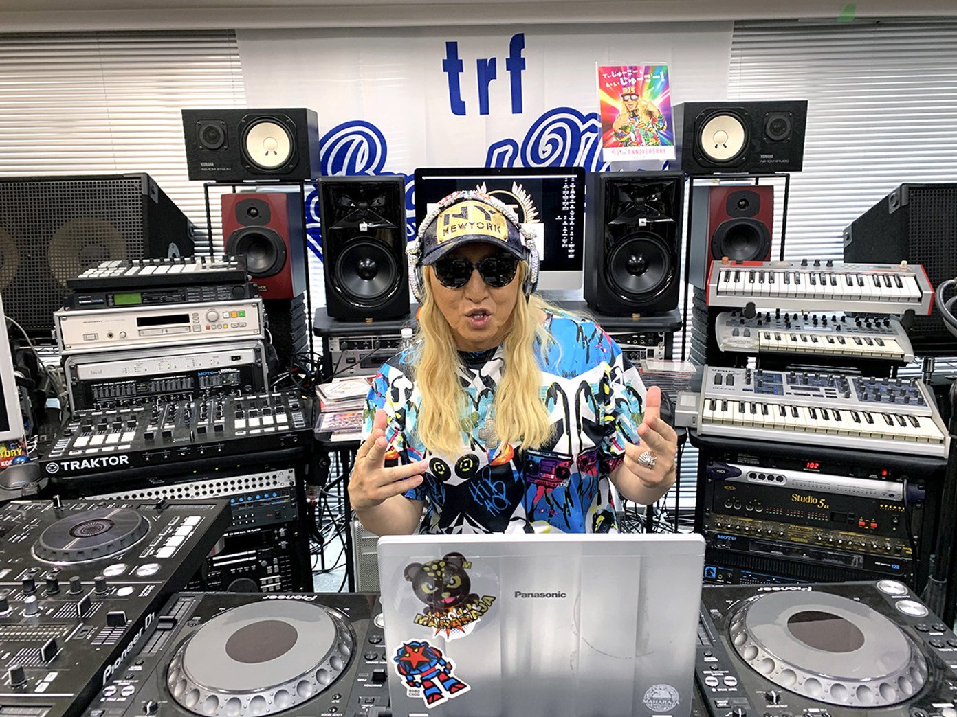 DJ活動40周年――60歳を前にしたDJ KOOさんが、アクティブであり続けるワケ｜tayorini by LIFULL介護